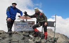 Together to the summit!